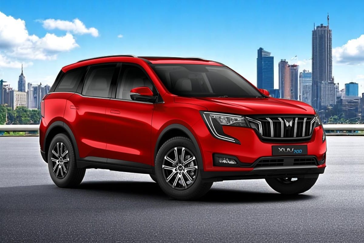 Mahindra XUV700 Red Rage – Check Red Rage Price & Images | Autocar India